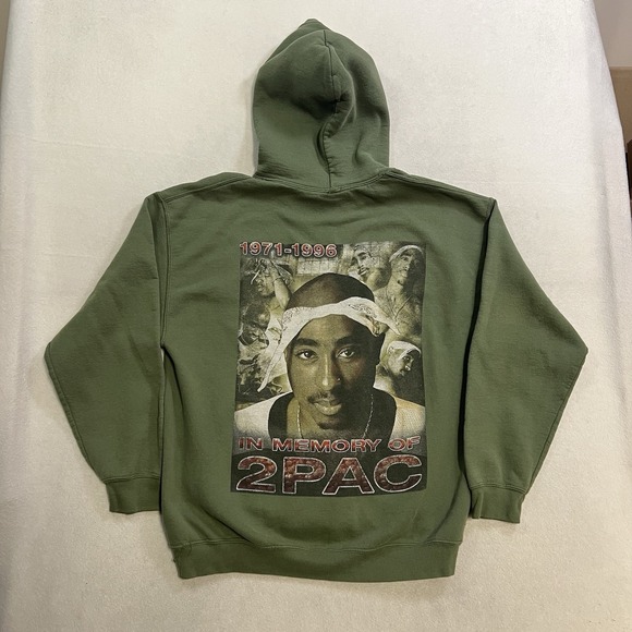 a.n.a | Shirts | Vintage 2pac Tupac In Memory Of 9711996 Green Hoodie ...